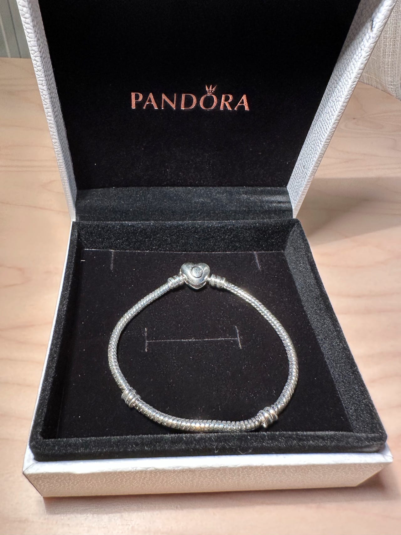 Pandora Sølv Armbånd | FINN-torget