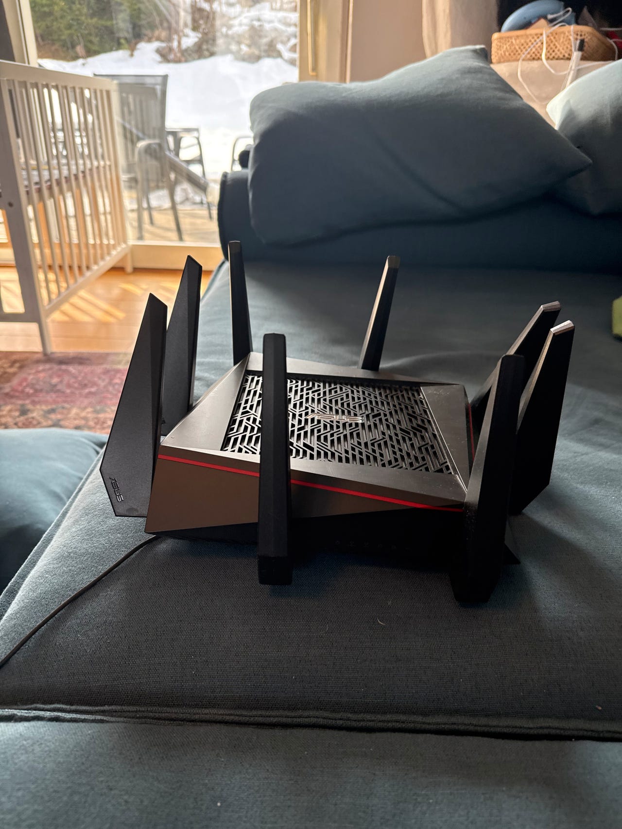 ASUS RT-5300 Tri-Band WIFI Router | FINN-torget