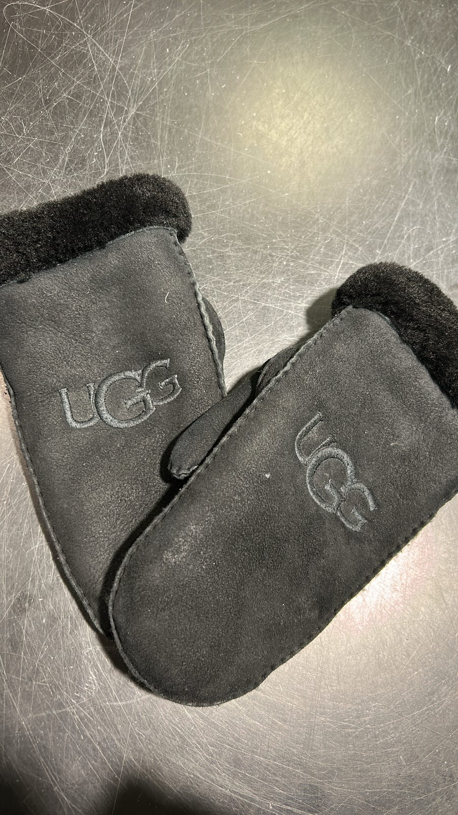 Ugg votter | FINN-torget