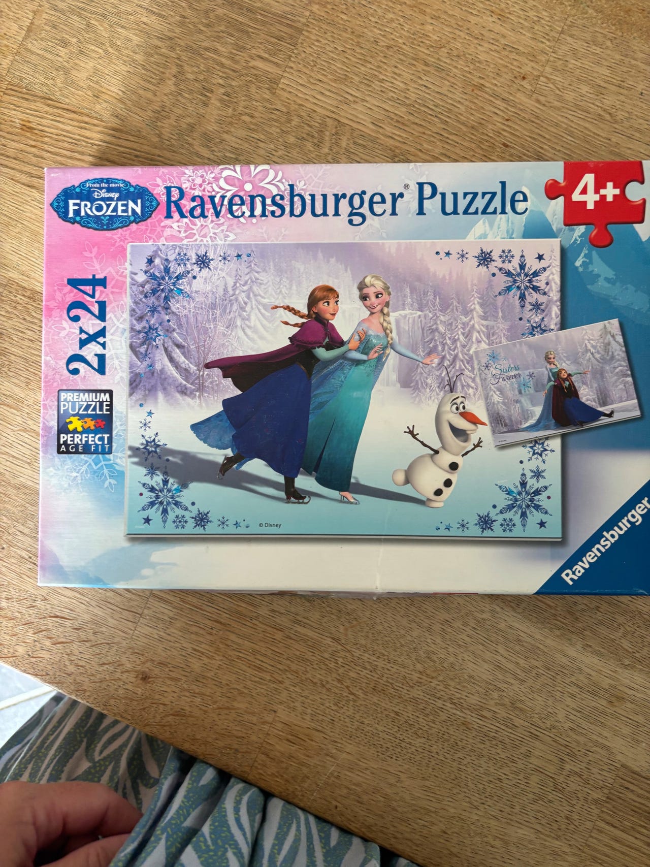 Ravensburger puslespill - 2x24 brikker - Frost/ Elsa | FINN-torget