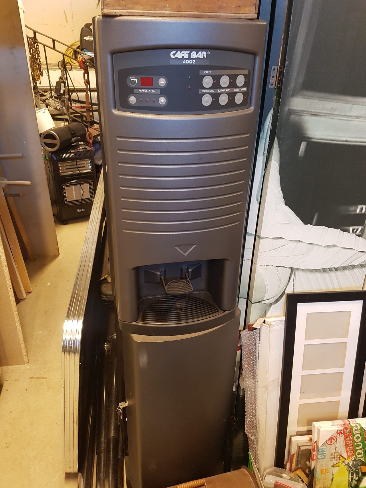 Cafe bar automat for kaffe og sjokolade. | FINN-torget