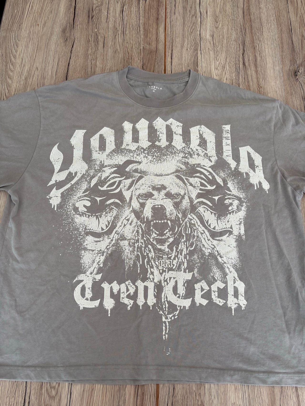 4176 - TREN TWINS “Puppy Dog” Tee XL Grå – God stand | FINN-torget