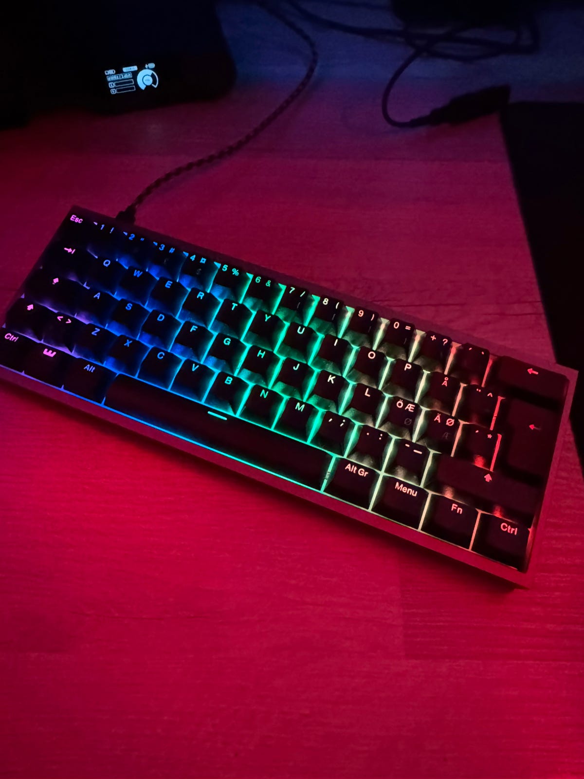 Custom Wooting 60He | FINN-torget