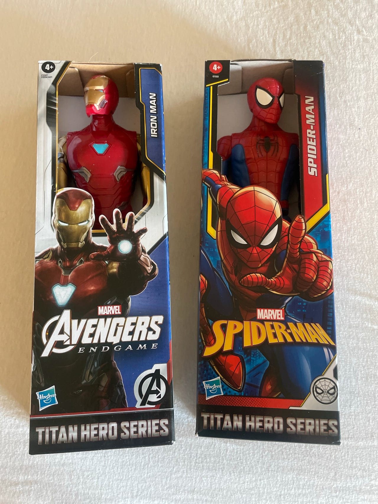 Spider-Man og Iron-man figurer | FINN-torget