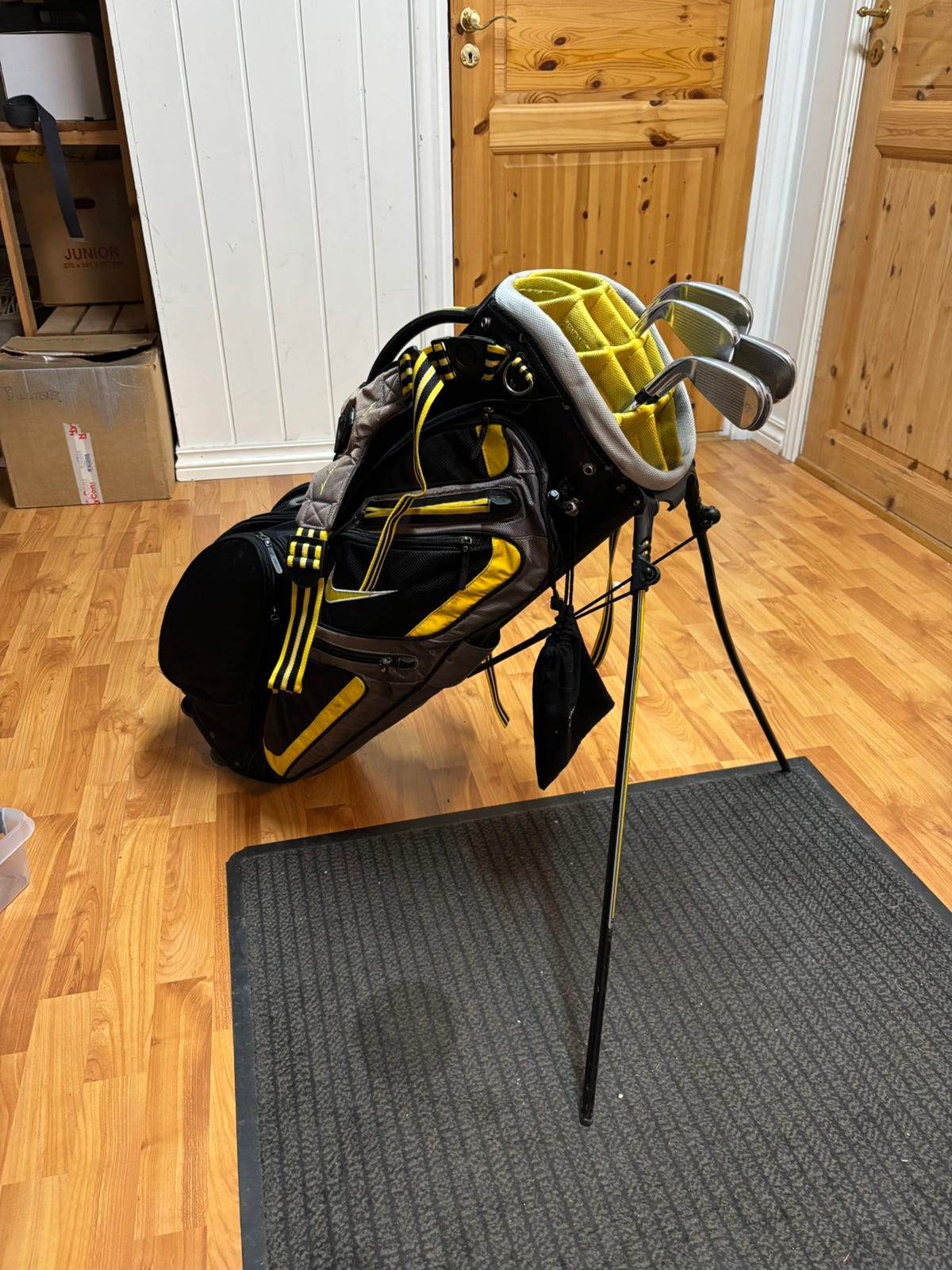 Cobra king F7 one length/Nike Golfbag | FINN-torget
