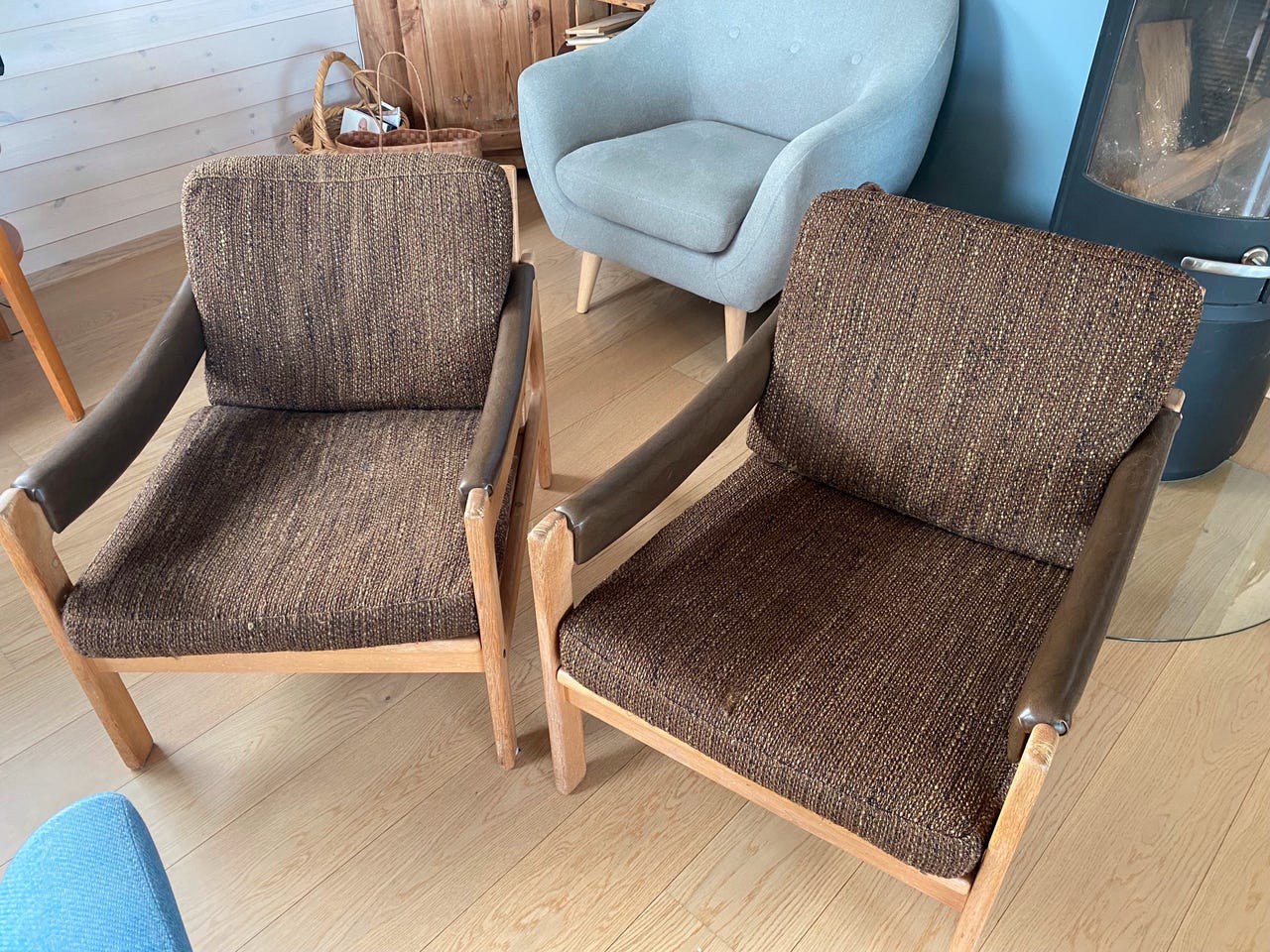 Gamle fine stoler i fint design | FINN-torget