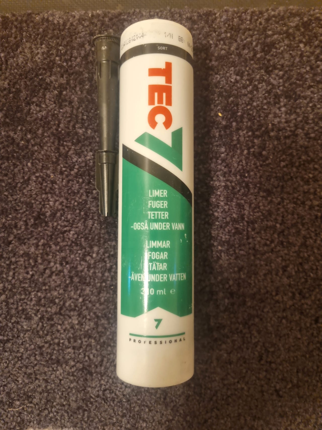 TEC7 Fugemasse/Lim Sort | FINN-torget