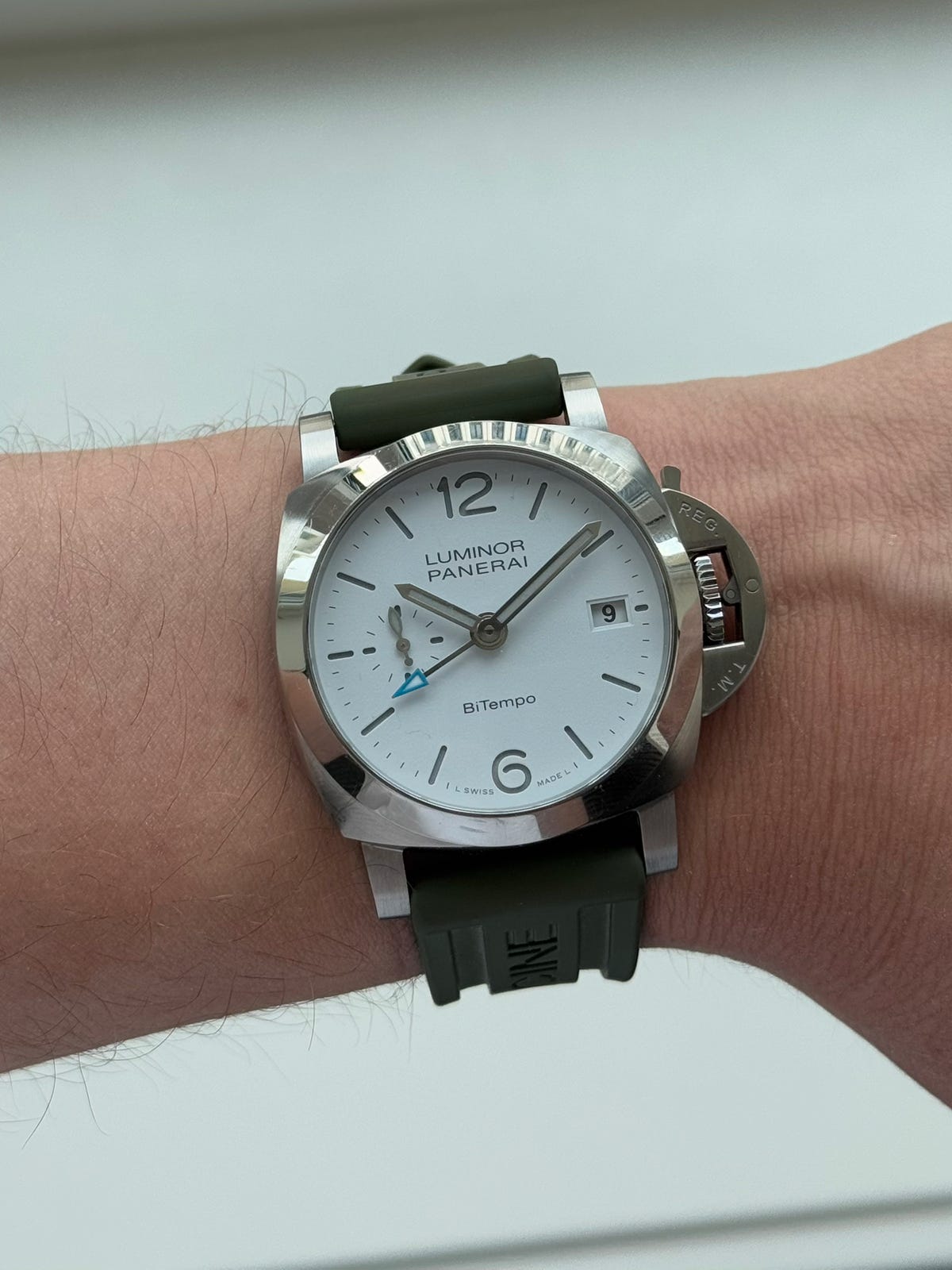 Panerai Luminor Marina Quaranta BiTempo | FINN-torget