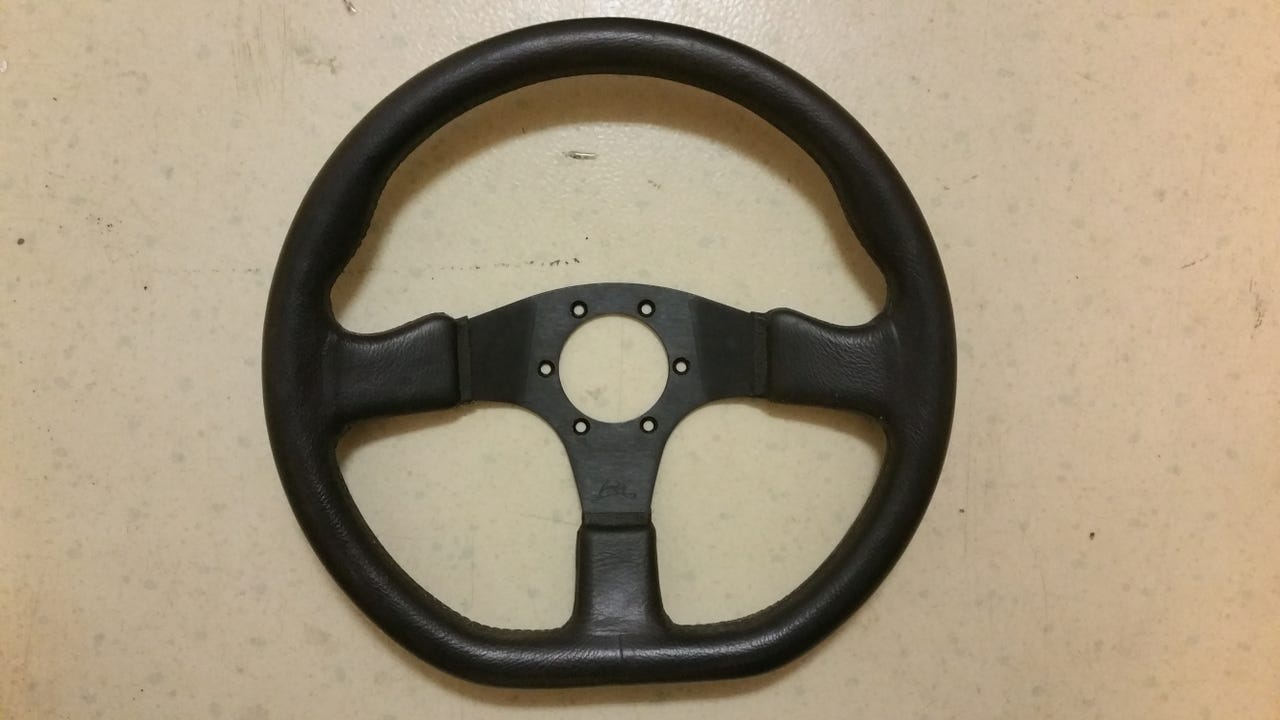 Luisi skinnratt, sportratt, GT ratt, racing, rally, styling | FINN-torget