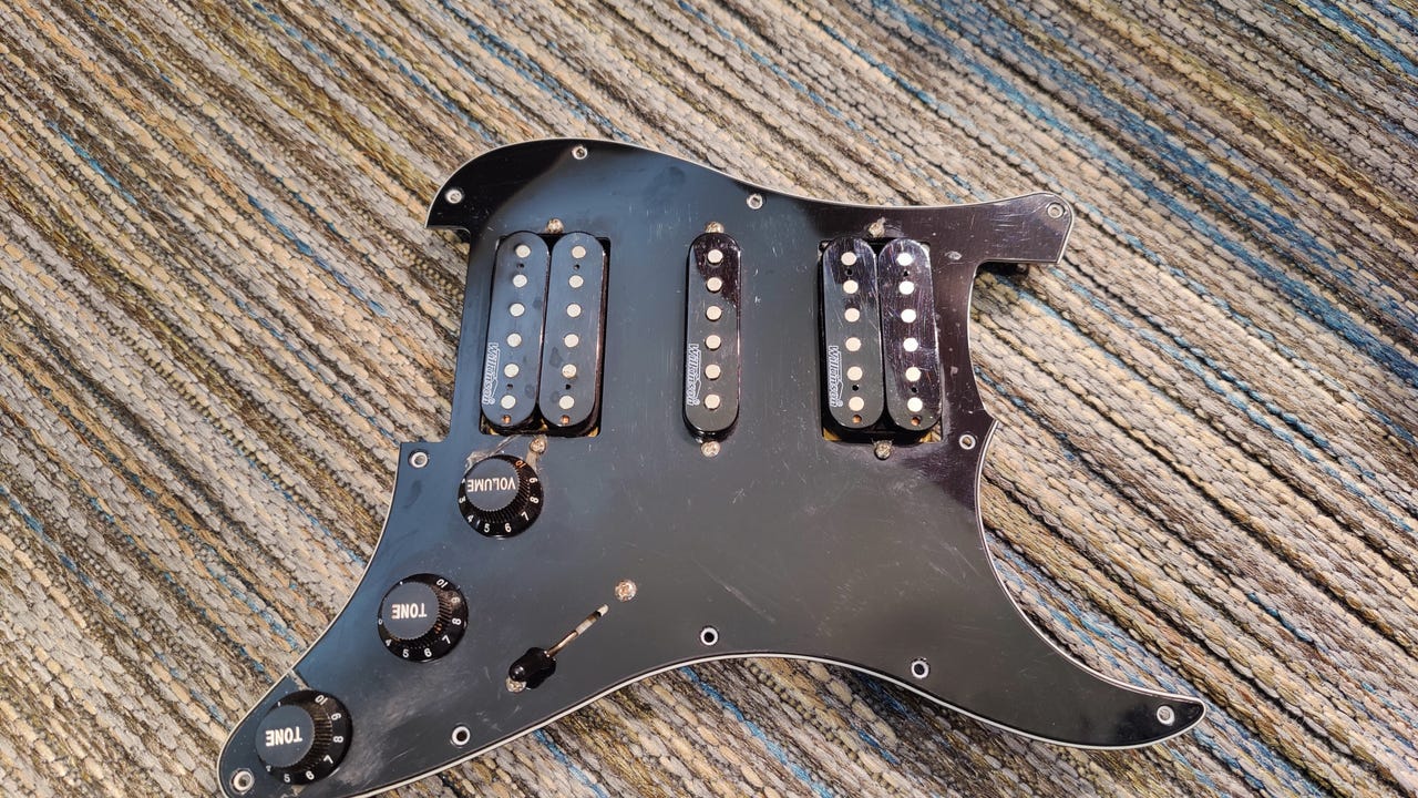 Wilkinson loaded pick guard med single coil x 1 og humbuckere | FINN-torget