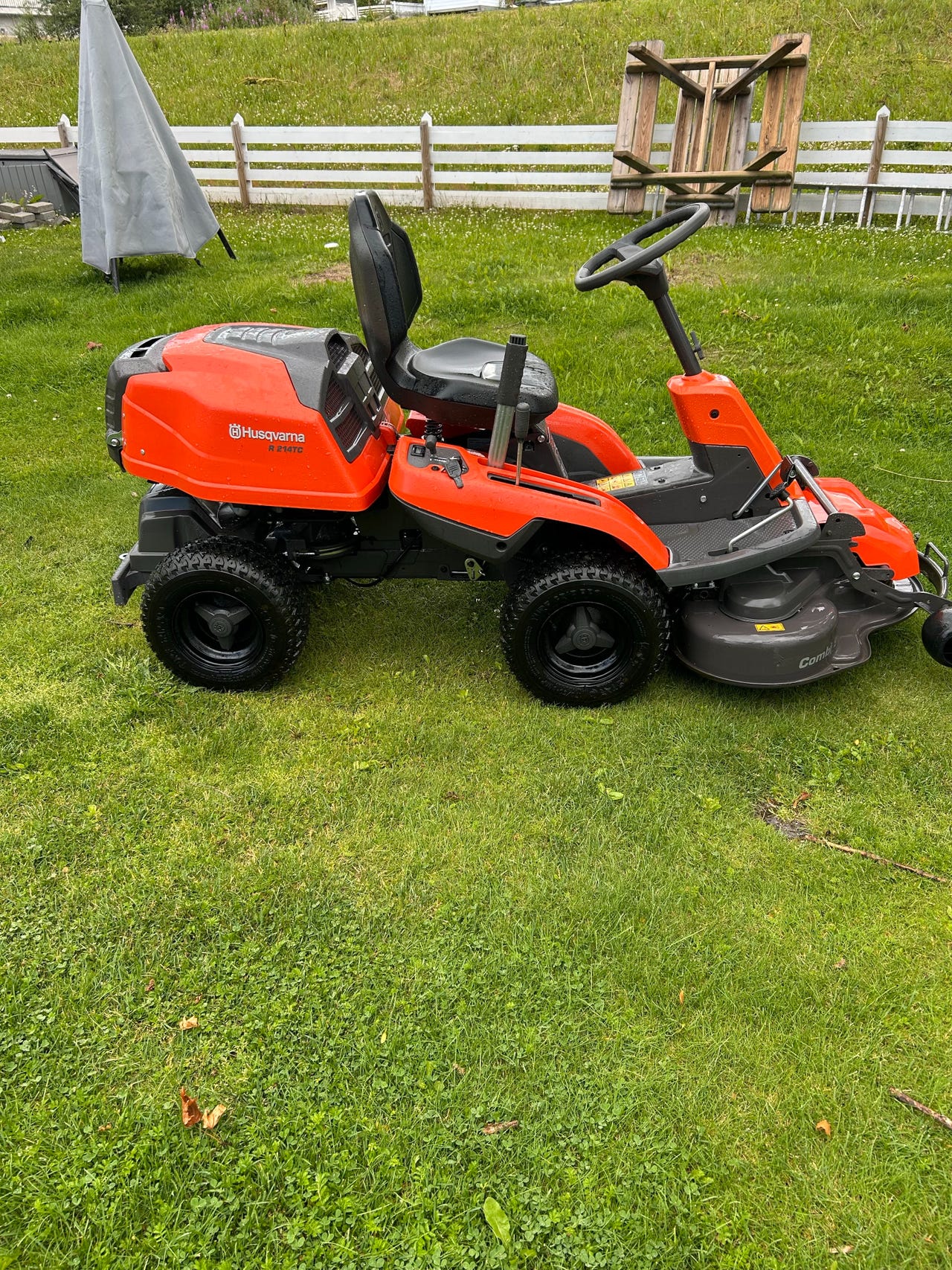 Husqvarna rider R214TC Comfort edition | FINN-torget