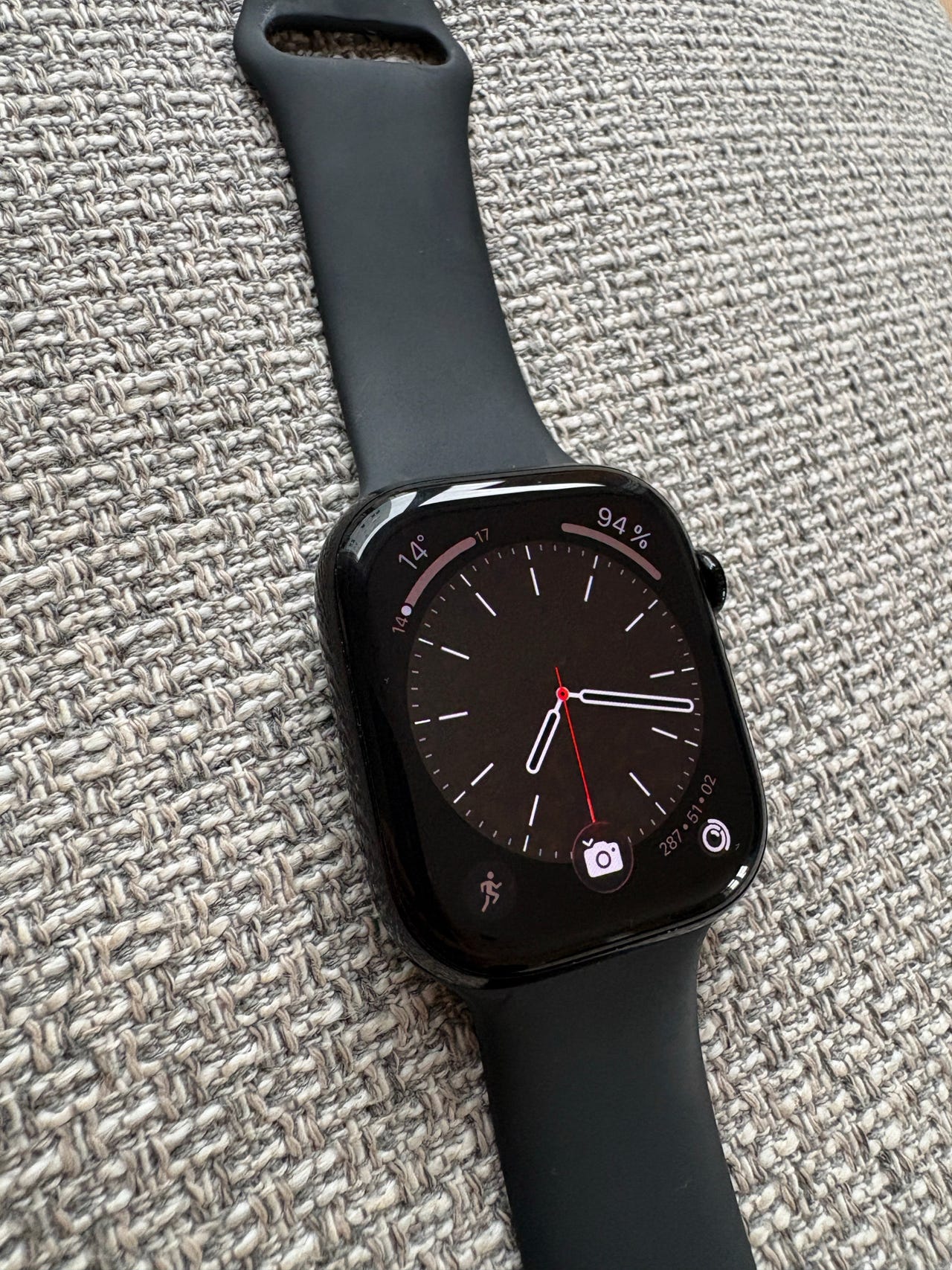 Apple Watch Series 10 - 46 MM - GPS + Celluar | FINN-torget