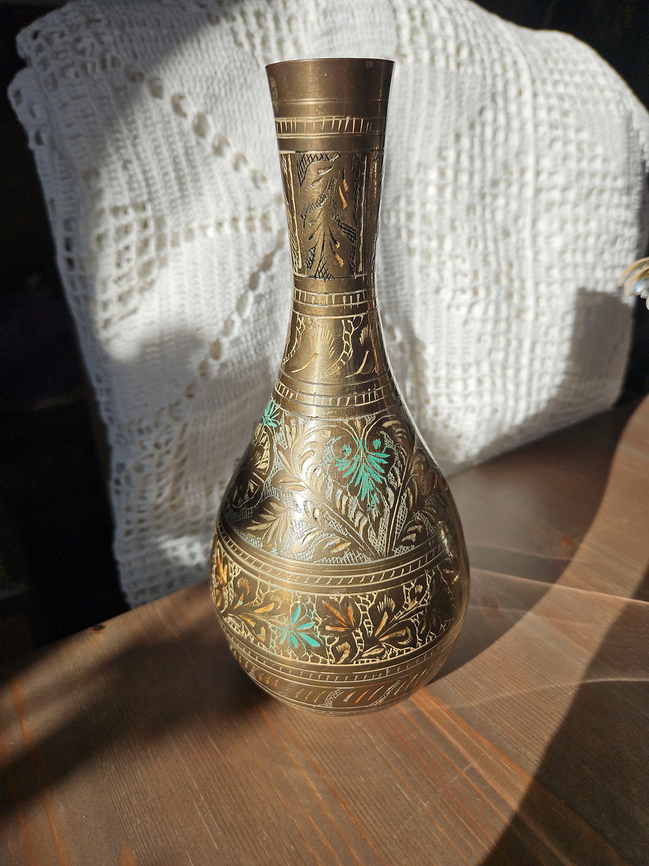 Indisk messing vase | FINN-torget