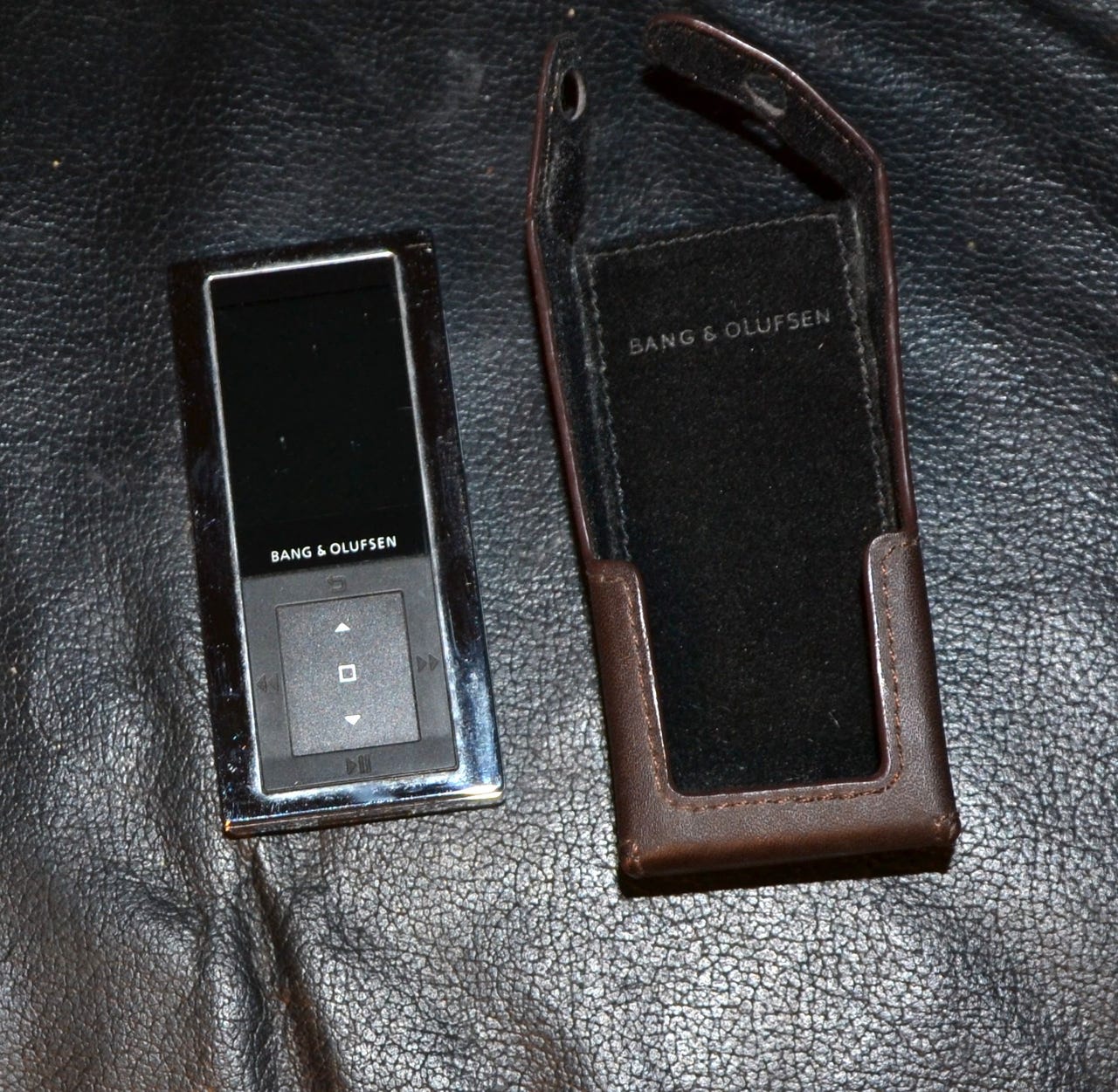 Bang & Olufsen. Beosound 6 | FINN-torget