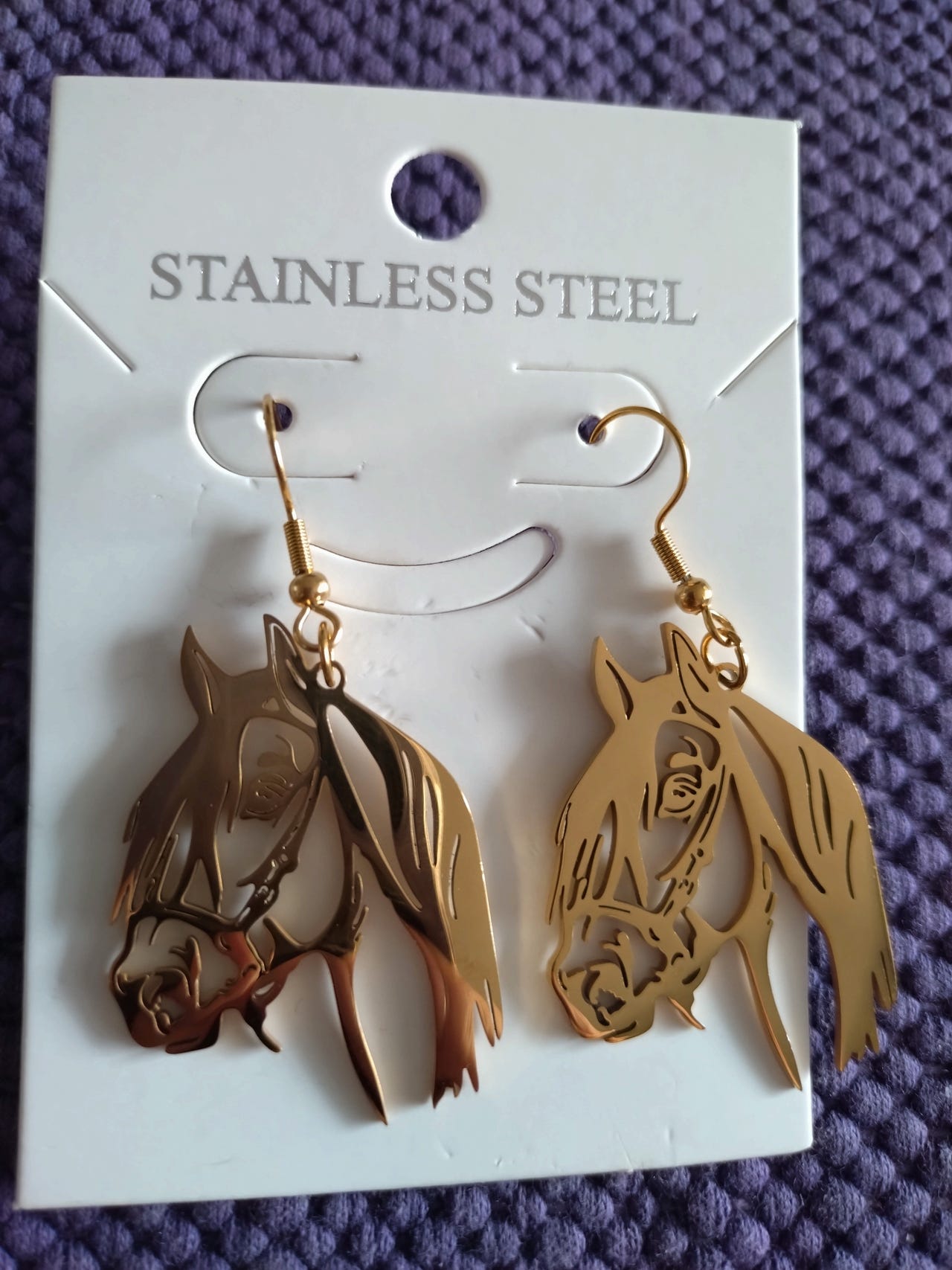 Hestehode ørepynt | FINN-torget