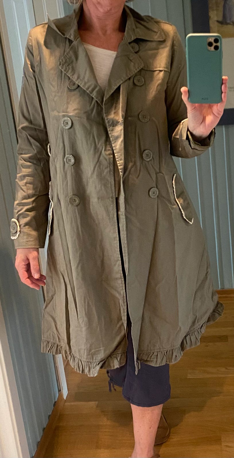 Trenchcoat str. L, Chill Norway | FINN-torget