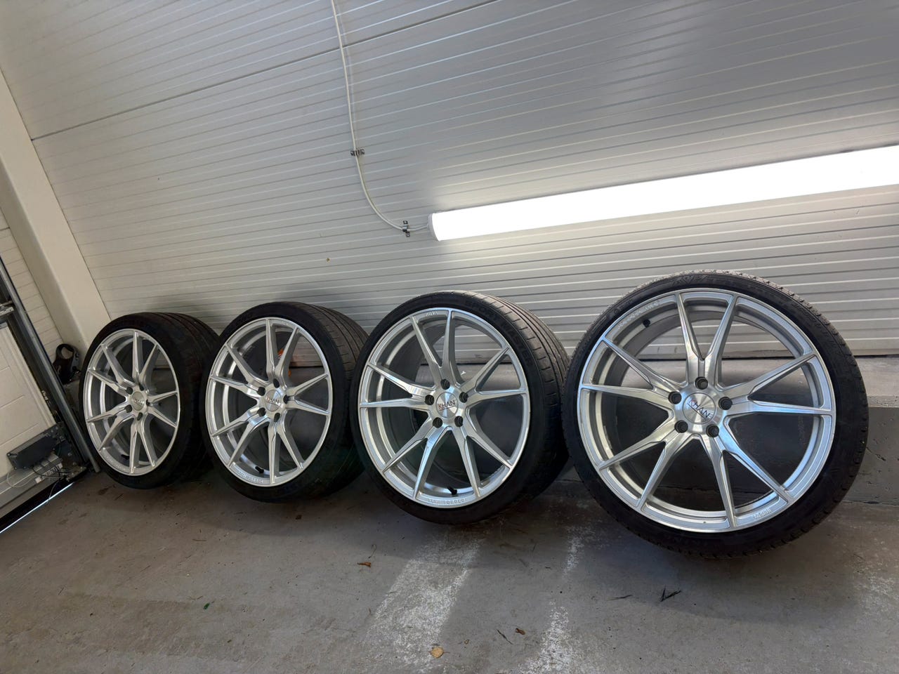 Khan sf06 Mercedes c klasse w204 | FINN-torget