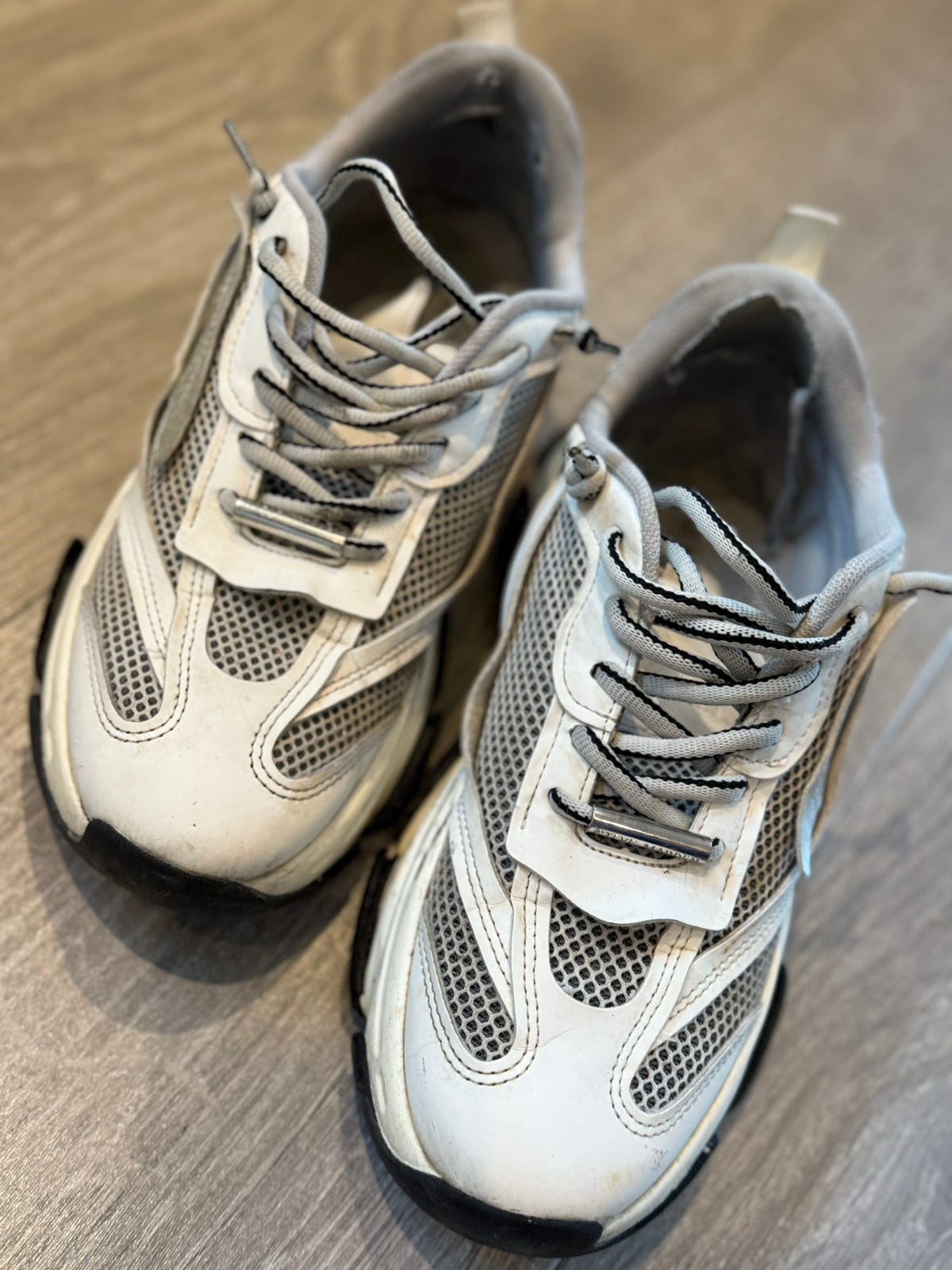 Steve Madden Sneakers | FINN-torget