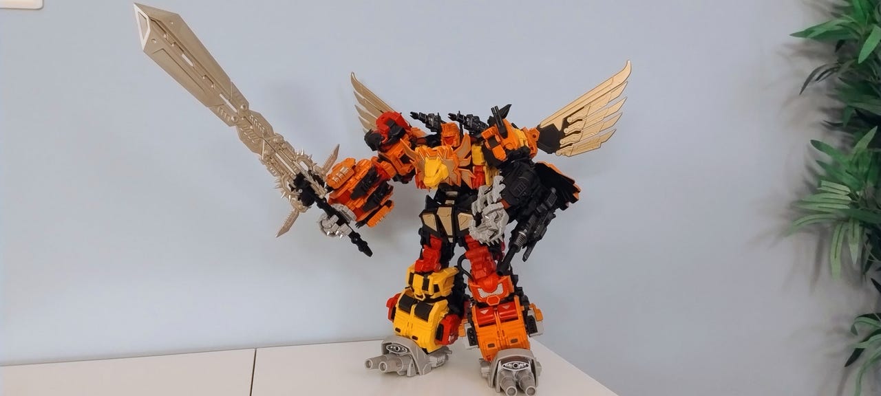 Transformers Predaking / MMC Feral Rex | FINN-torget