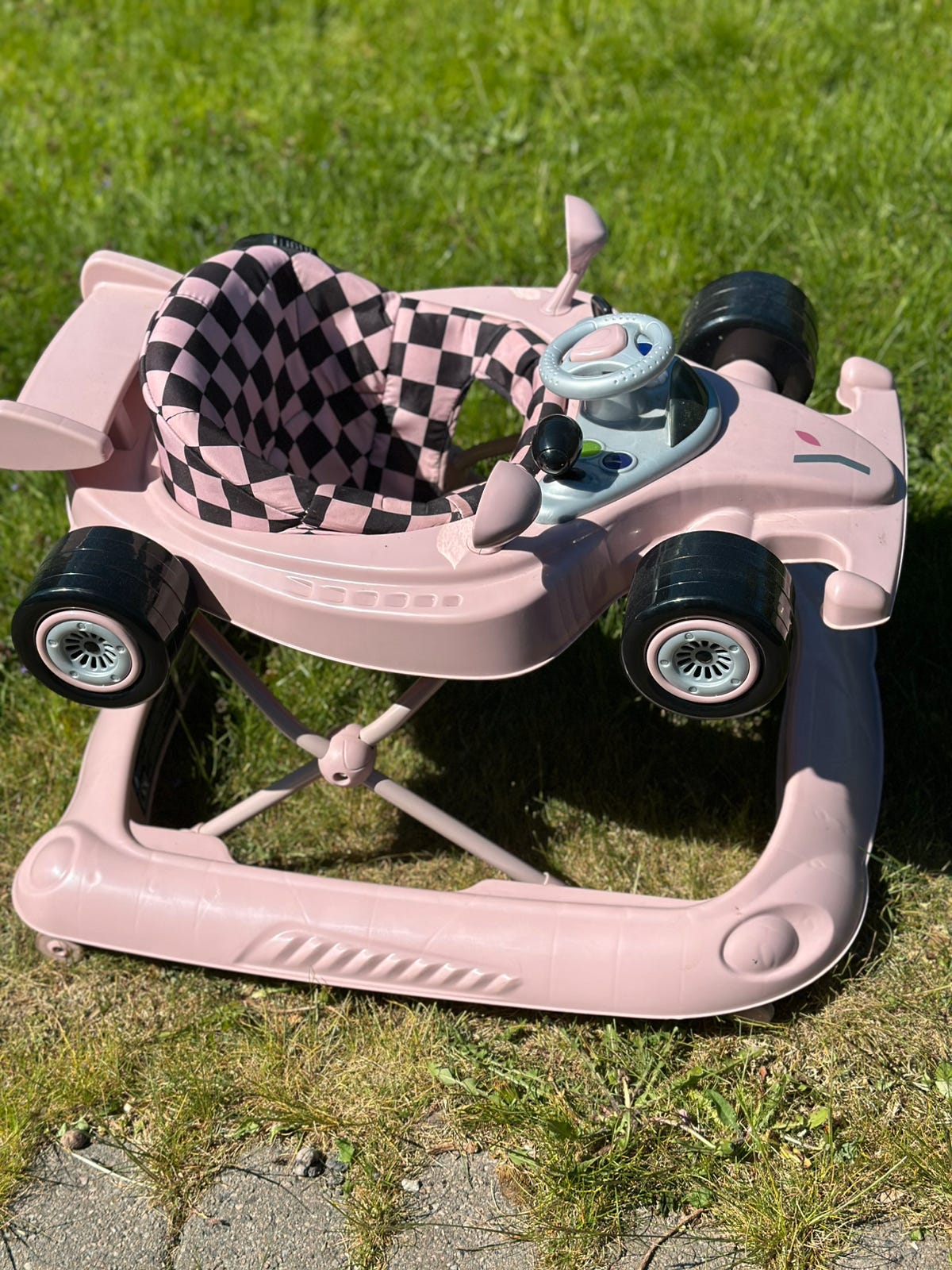 Gåbil selges | FINN-torget