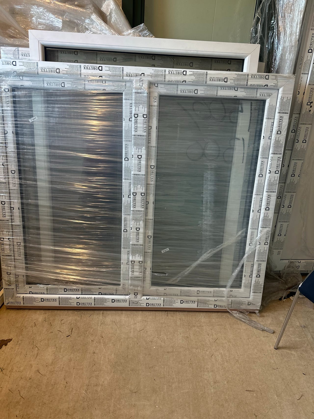 Pvc vindu 150 x 130 med dobble glass | FINN-torget