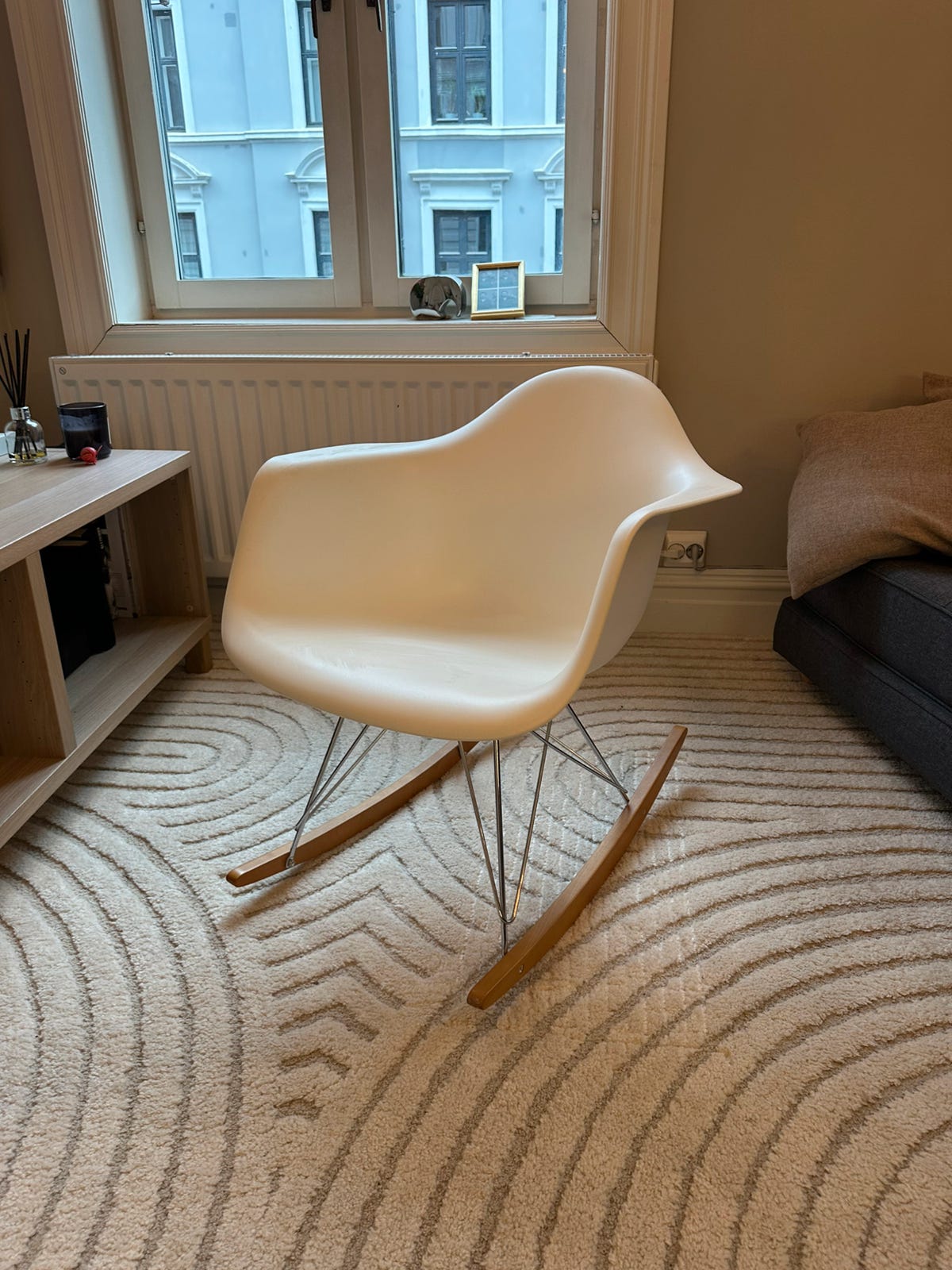 Vitra Eames Gyngestol | FINN-torget