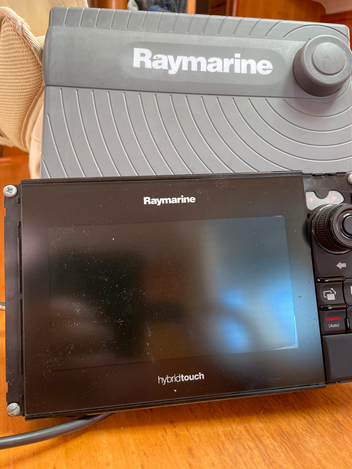 Kartplotter Raymarine Hybrid touch | FINN-torget