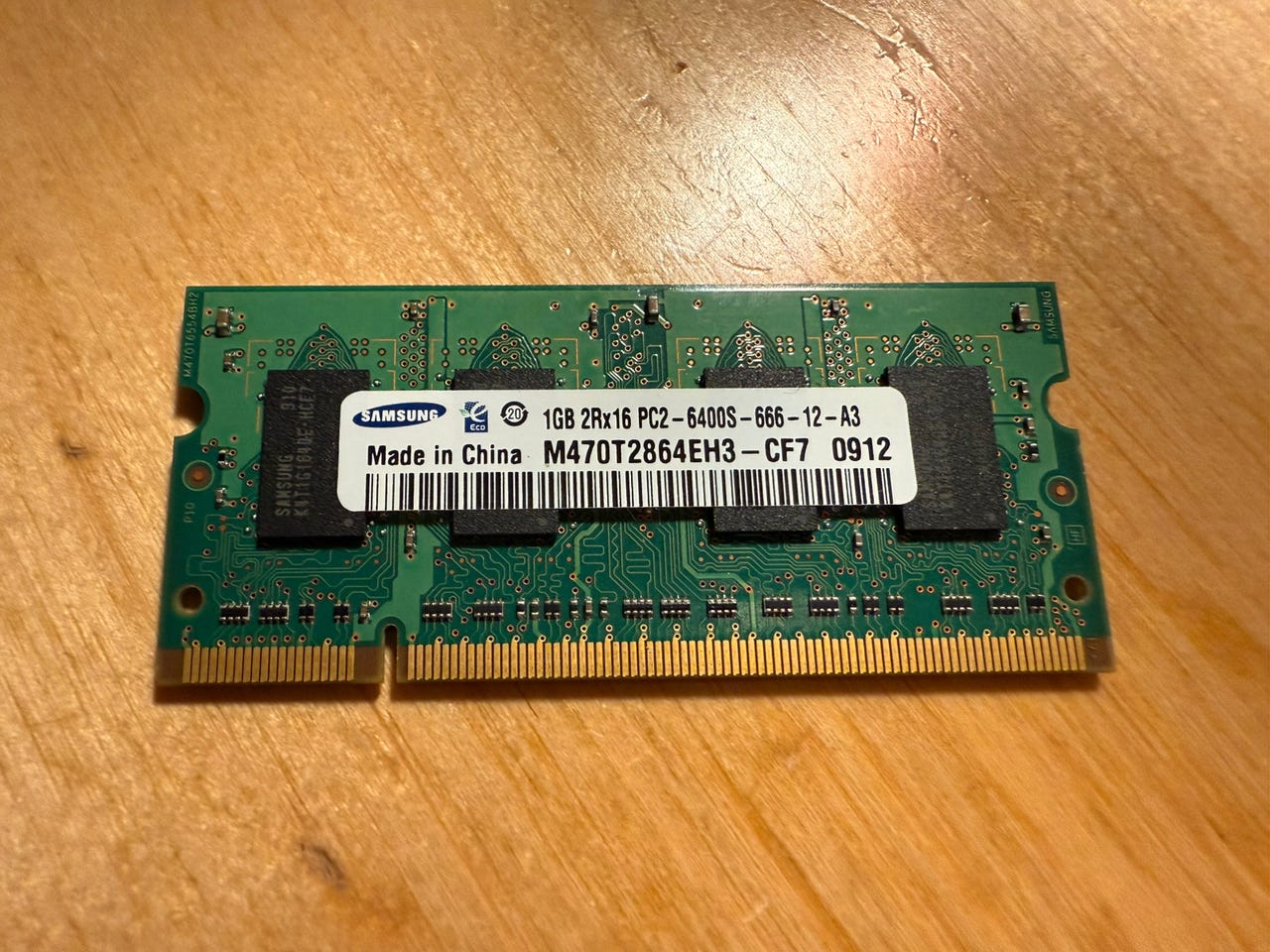 Samsung 1GB 2RX16 DDR2 Laptop Ram PC2-6400s-666-12-A3 | FINN-torget