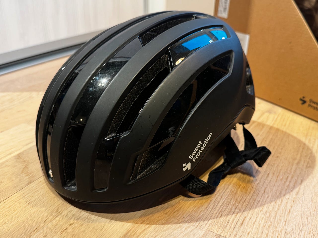 Sweet Protection Outrider Hjelm - Matte Black | FINN-torget