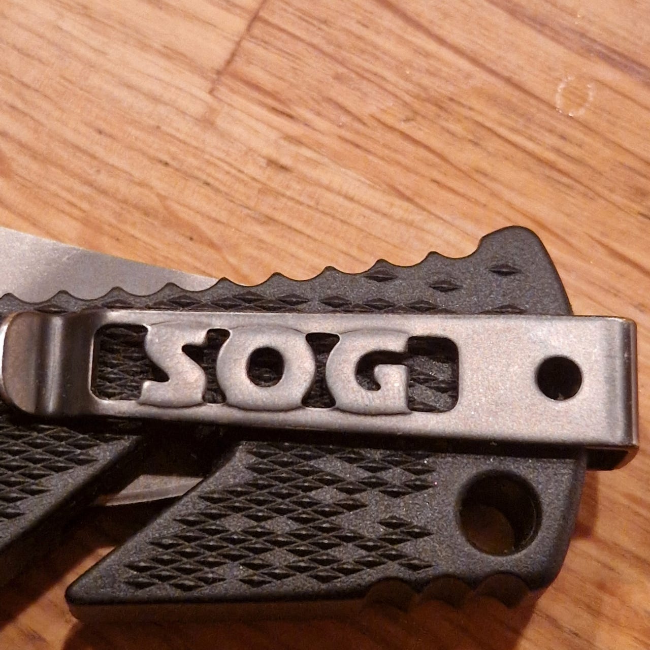 SOG Trident A/O Tigerstripe | FINN-torget