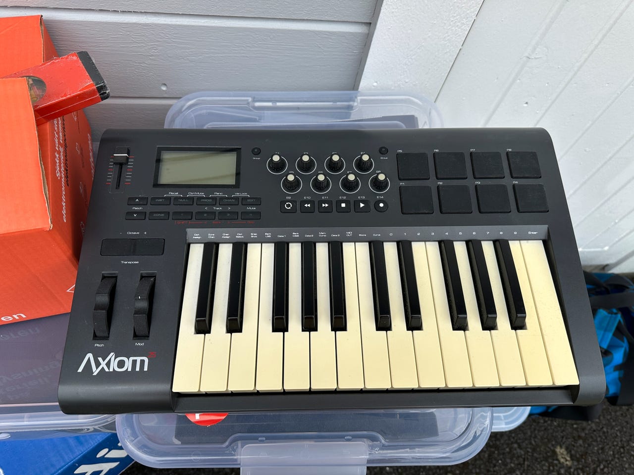 DISC M-Audio AXIOM 25 MIDI Keyboard | FINN-torget