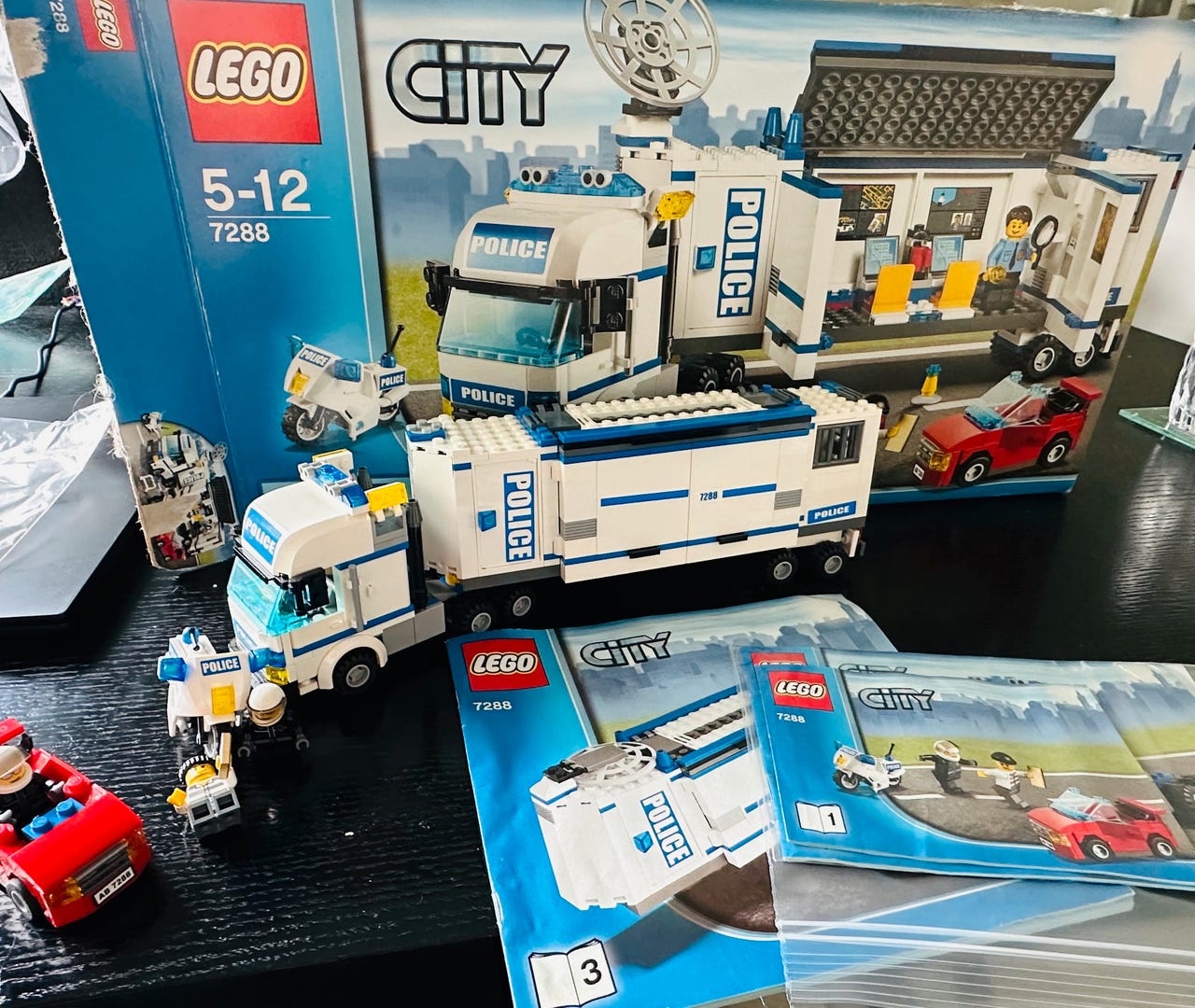 Lego city 7288 politi lastebil røver rød bil | FINN-torget