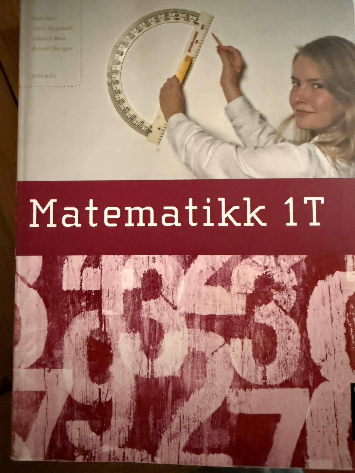 Mattebok til ungdomstrinn | FINN-torget