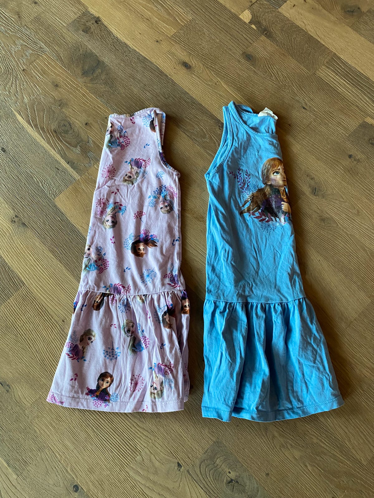 Frozen: Anna og Elsa kjoler | Str. 110/116 👸 | FINN-torget