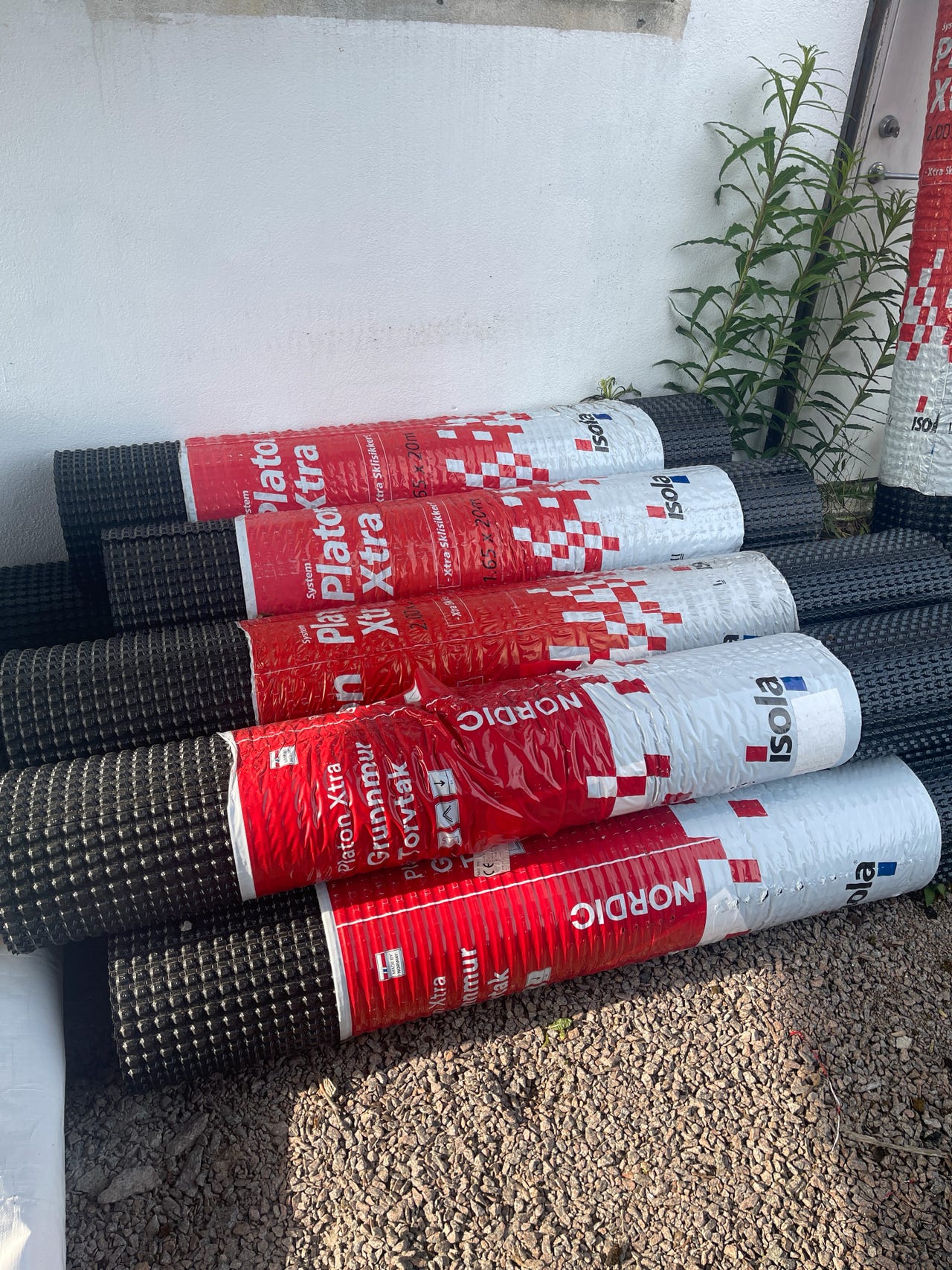 Grunnmursplate / knotteplast Isola Platon Xtra | FINN-torget