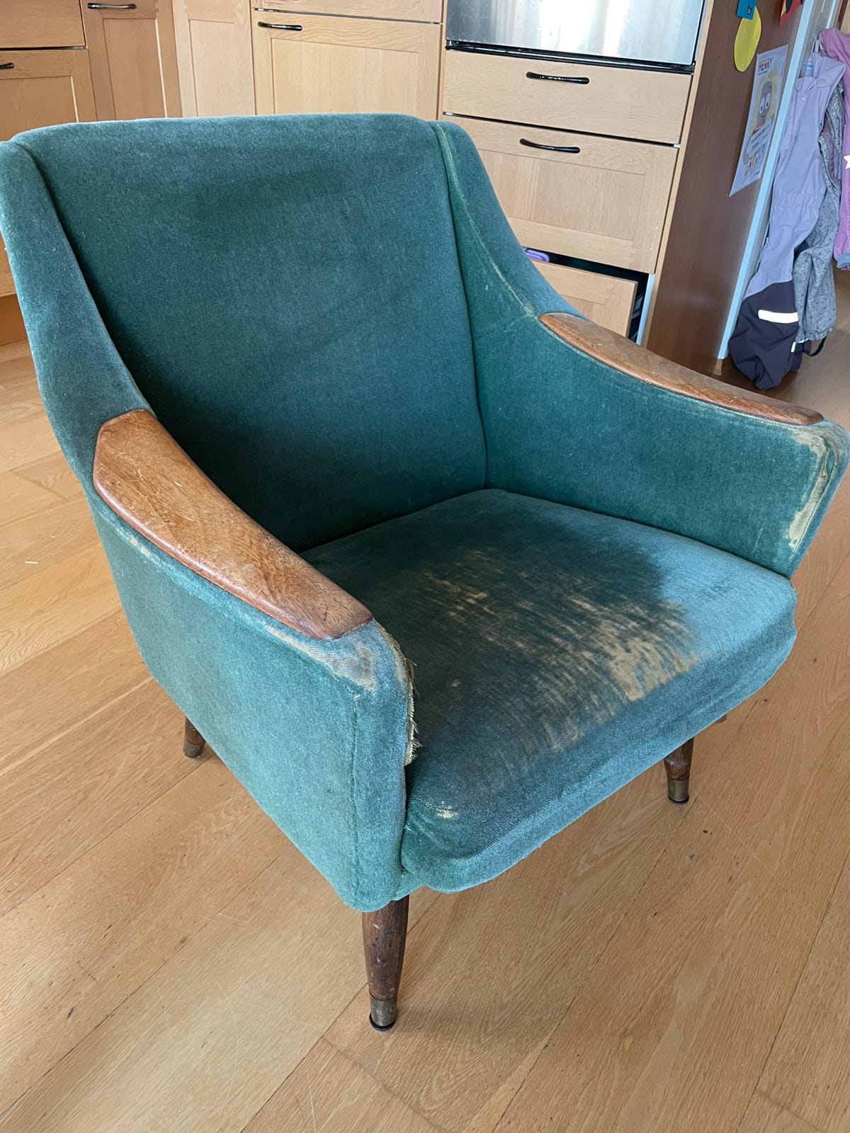 2 stk stoler gis bort mot henting | FINN-torget