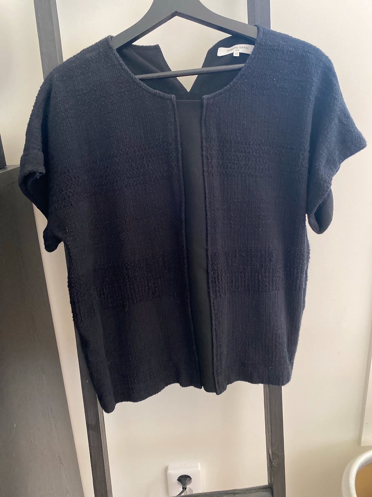 Topp fra Gerard Darel -Paris | FINN-torget