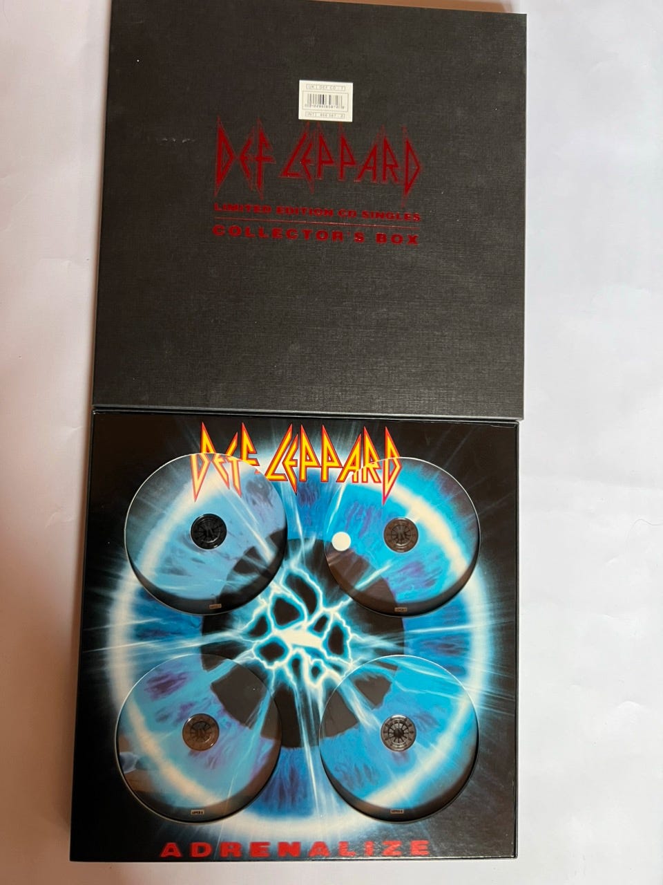 Def leppard cd singles collectors box limited edition | FINN-torget