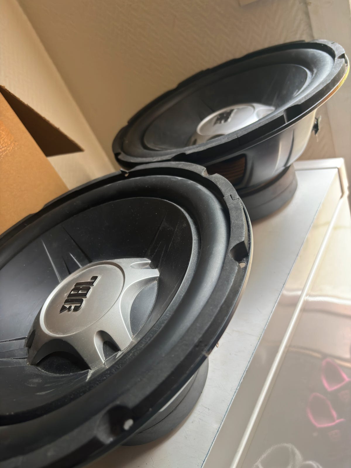 Jbl 12x2 bil sub | FINN-torget
