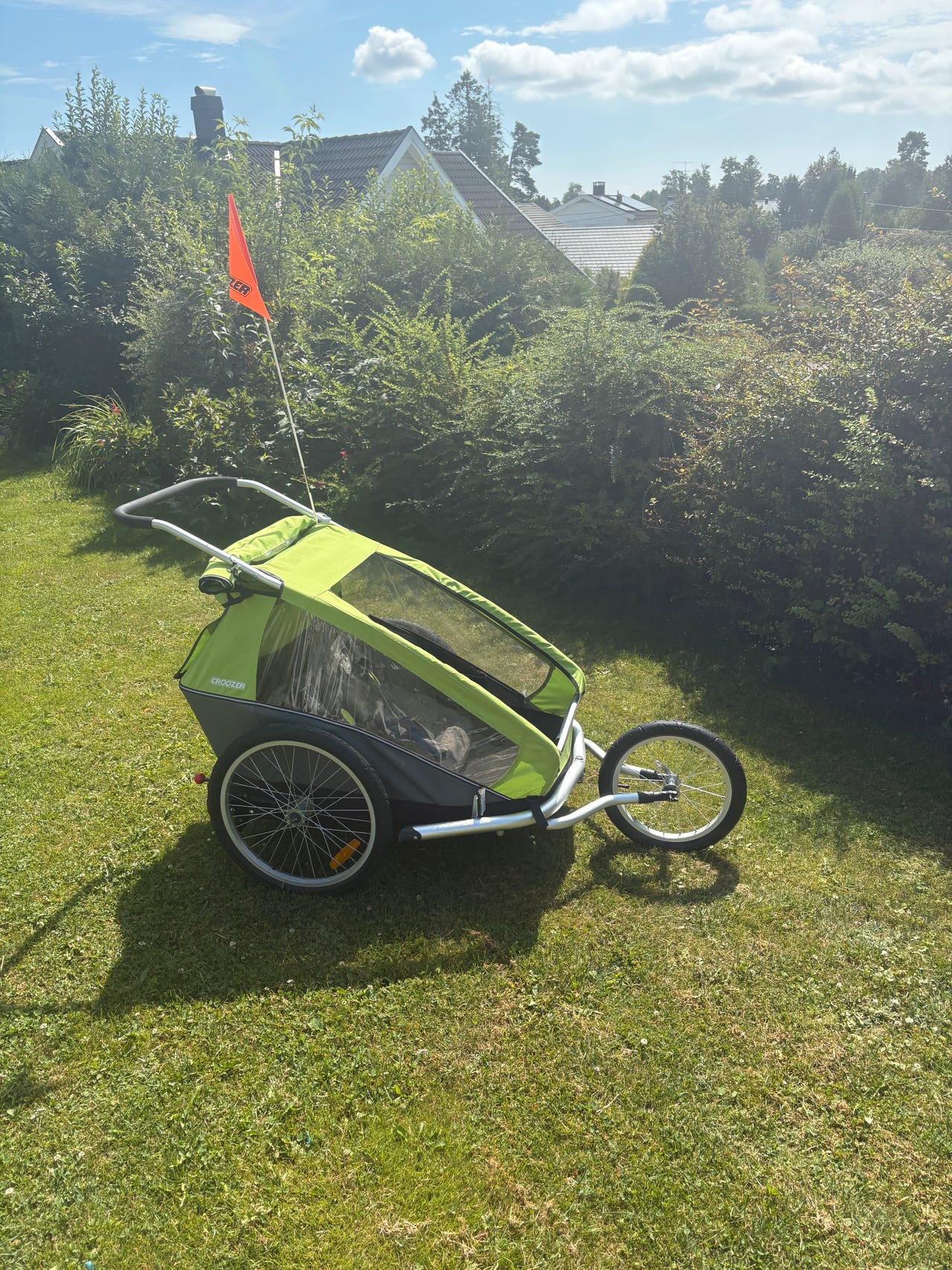 Croozer Kid 2 – Praktisk og solid sykkelvogn | FINN-torget