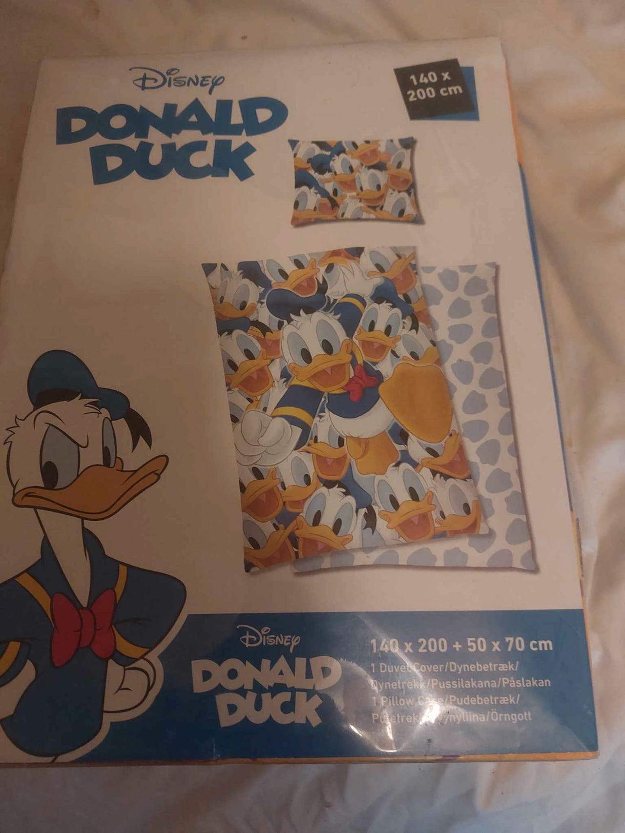 Disney Dodald Duck Sengesett 140x200 + 50x40 CM | FINN-torget
