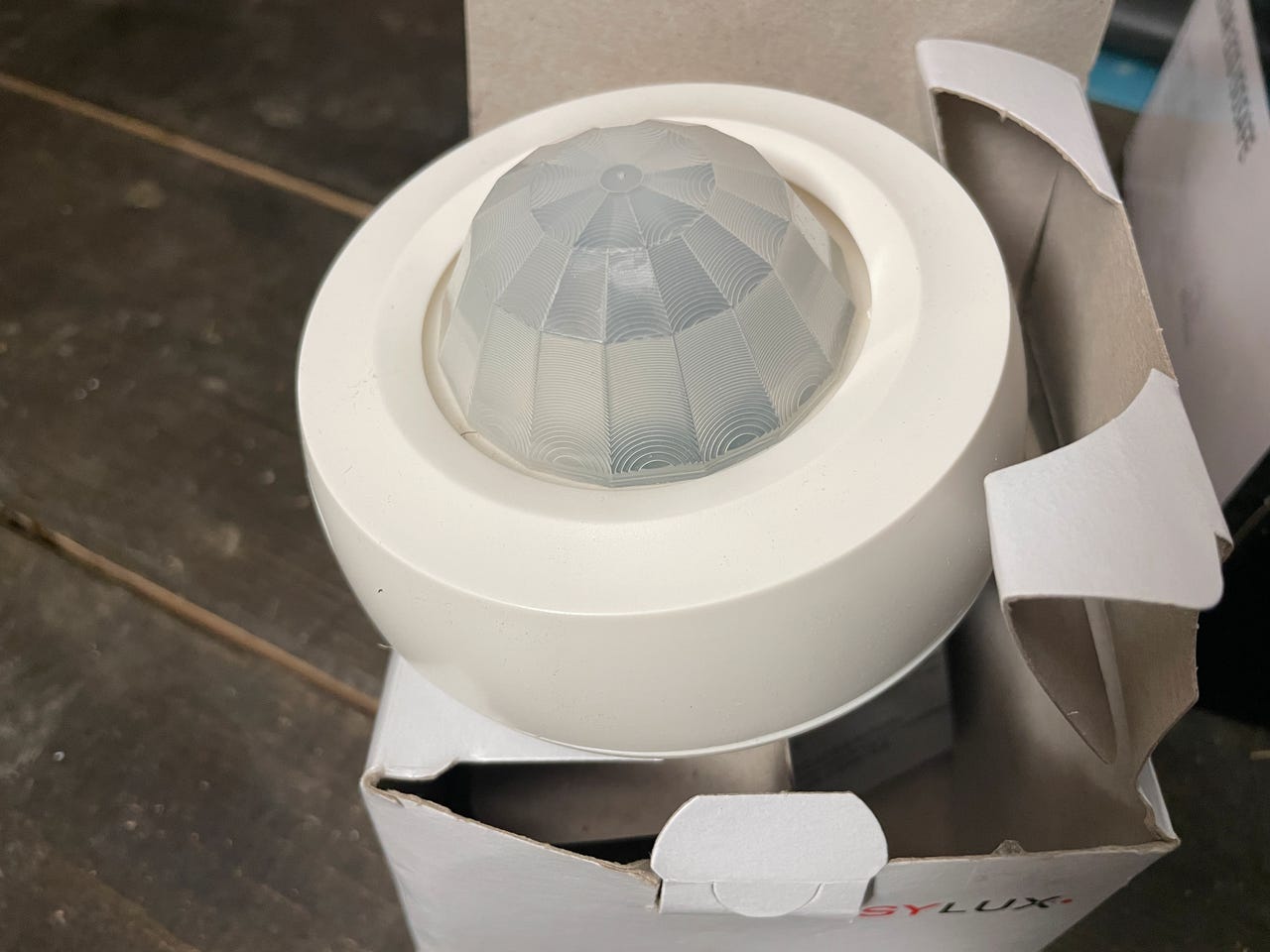 Bevegelsesdetektor takmontering MD 360/24 | FINN-torget