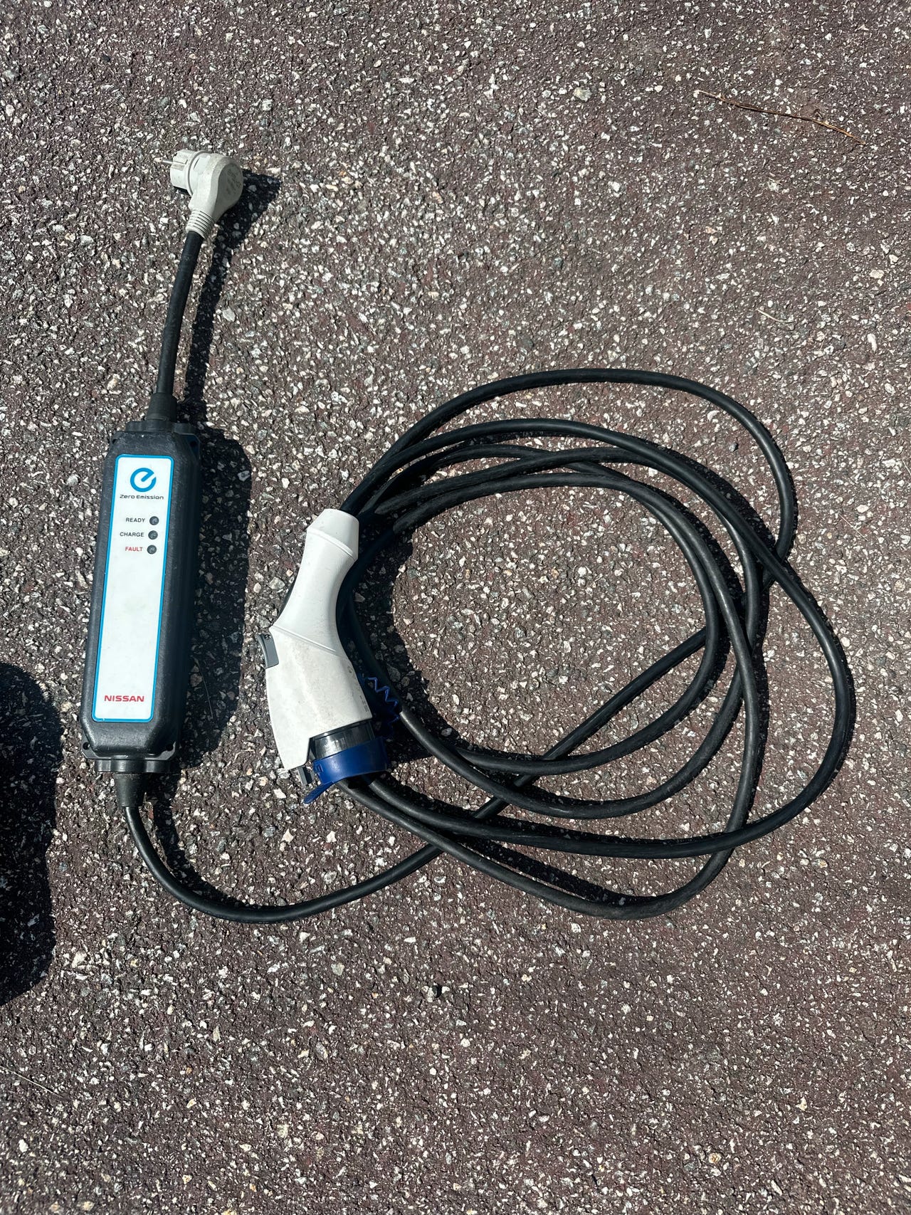 Nissan Leaf lader - type 1 og 2 | FINN-torget