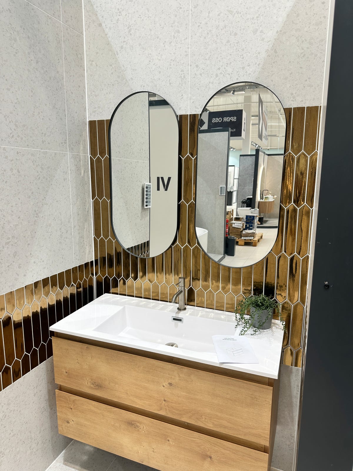 Gull fliser fra megaflis! | FINN-torget