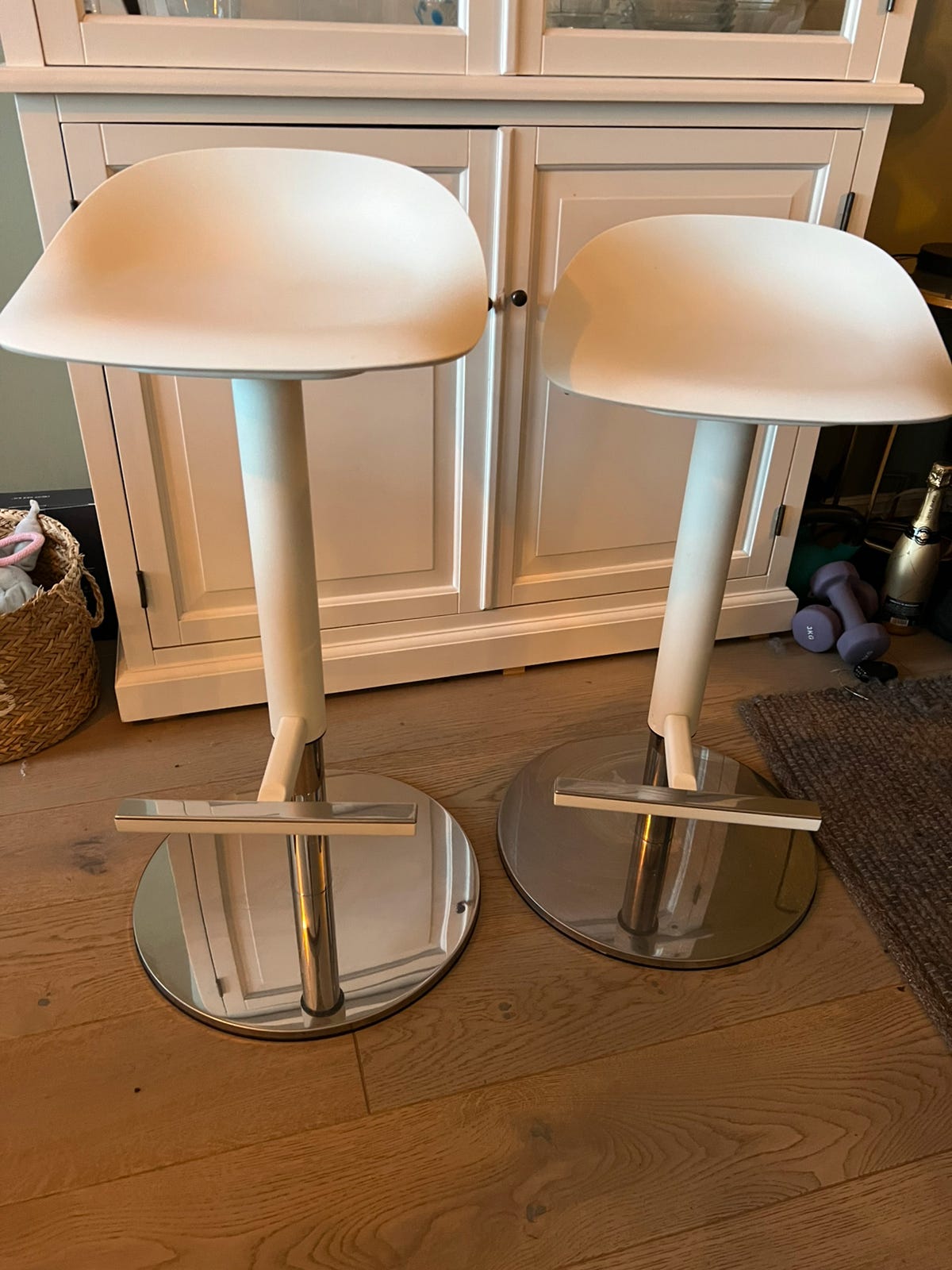 2 fine barkrakker fra IKEA | FINN-torget