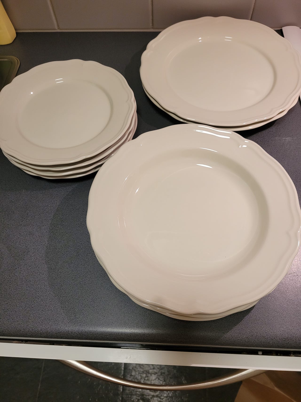 Hvit servise | FINN-torget