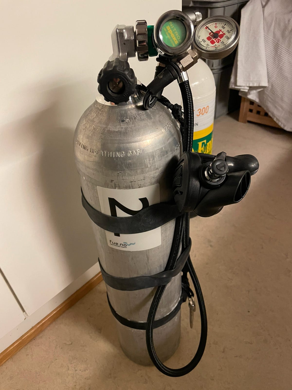 7 liter 200 bar stage rig | FINN-torget