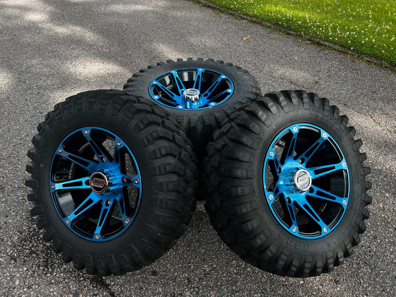 ATV/UTV Dekk Obor Crawler 26x9R14 med blå Moose felger 14x7 4x156 ...