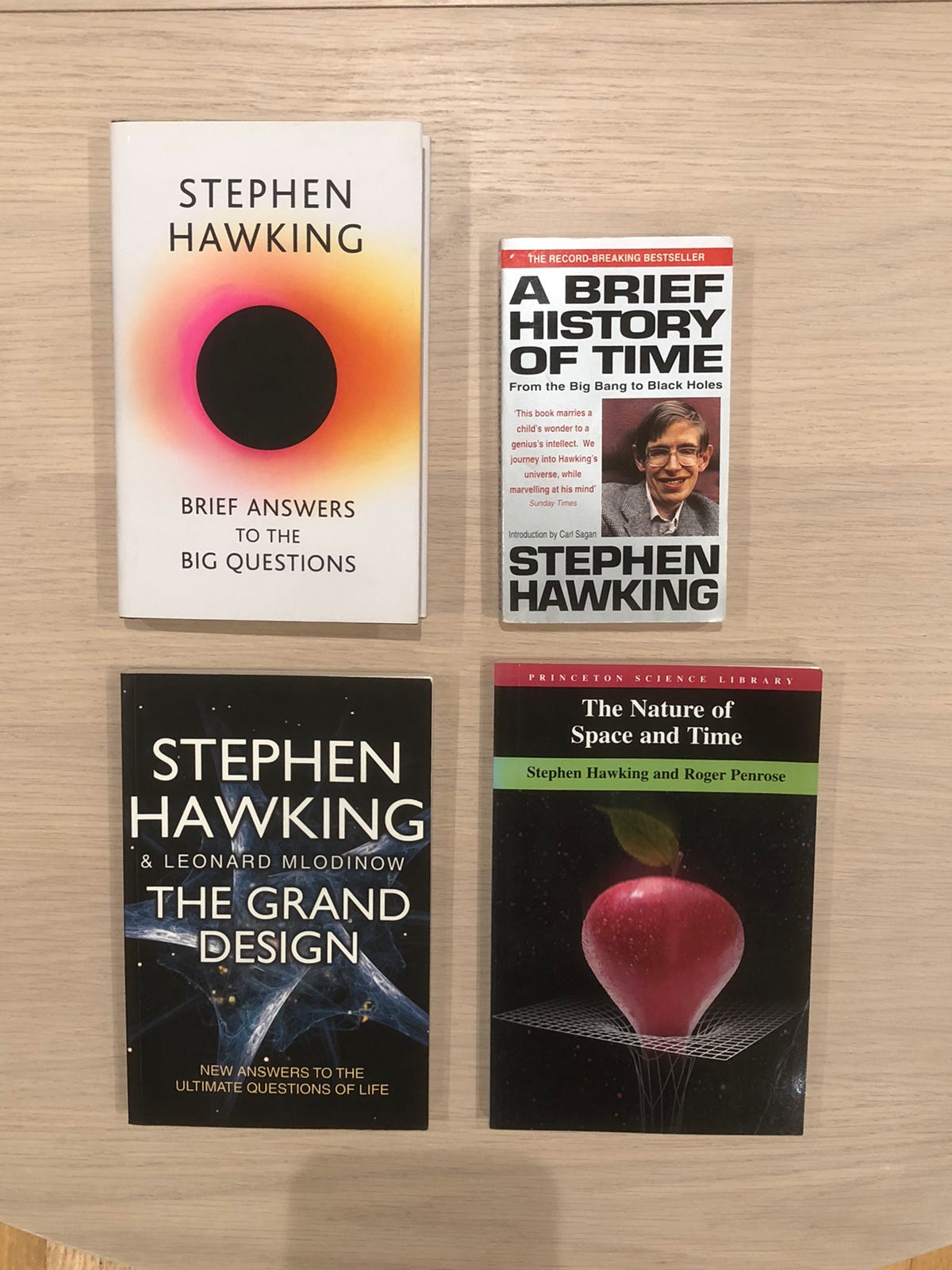 Stephen Hawking book bundle | FINN-torget