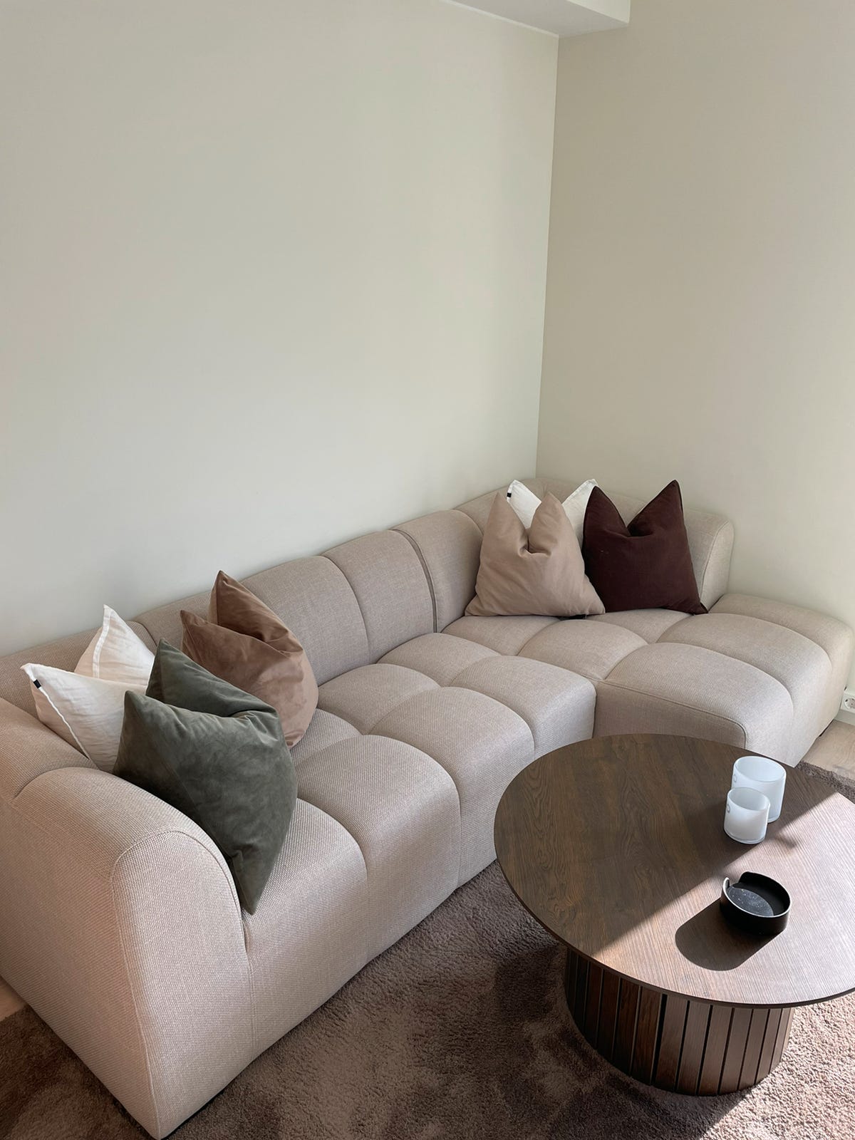 RESERVERT Sofa m/sjeselong | FINN-torget